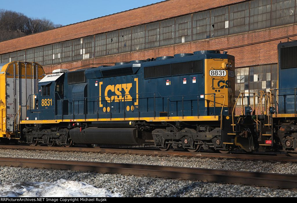 CSX 8831